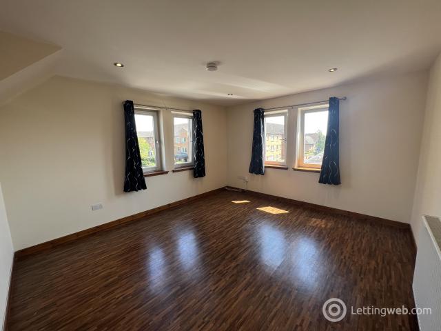 2 Bedroom Maisonette to Rent at Angus, Dundee, Monifieth and Sidlaw