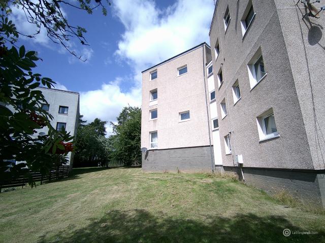 2 Bedroom Maisonette to Rent at Dundee, Dundee City, Lochee, Ninewells
