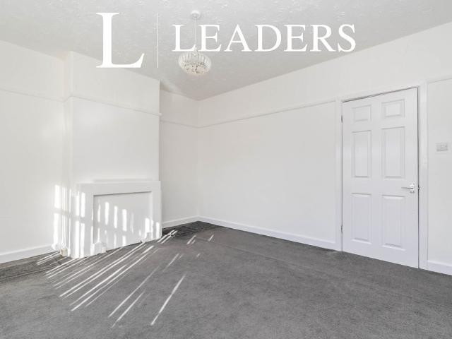 2 bedroom maisonette to rent Bitterne Road West, Southampton, SO18