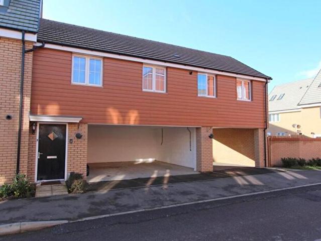 2 Bedroom Maisonette To Rent In Copia Crescent, Leighton Buzzard, LU7