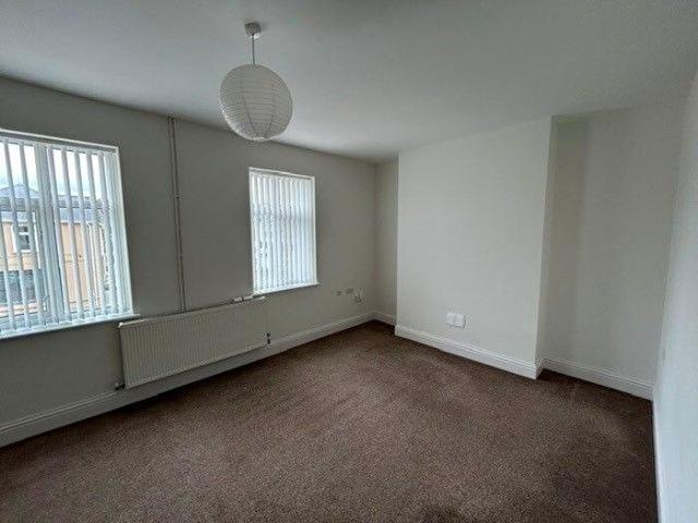 2 Bedroom Maisonette To Rent In Gower Road, Sketty, Swansea SA2