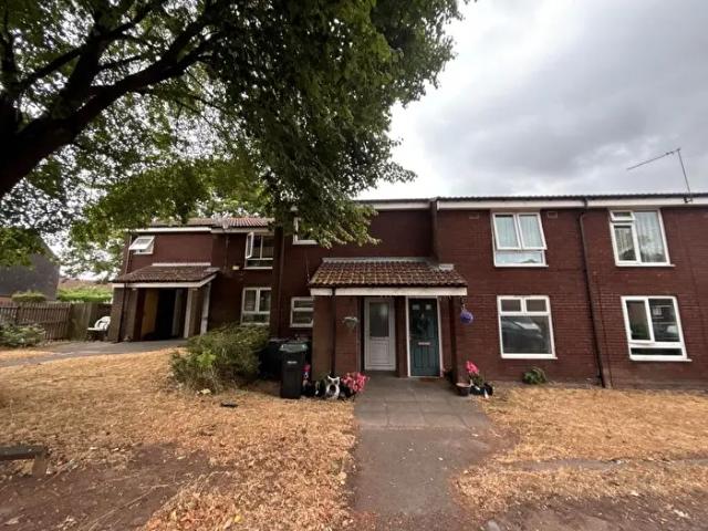 2 Bedroom Maisonette To Rent In Hales Gardens, B23
