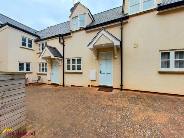 2 Bedroom Maisonette To Rent In Horse Fair, Banbury, OX16