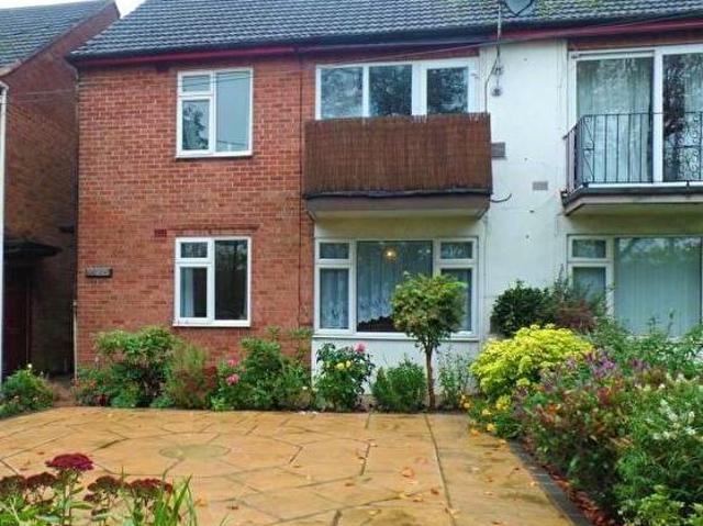 2 Bedroom Maisonette To Rent In Selsey Close, Stone House Estate, CV3