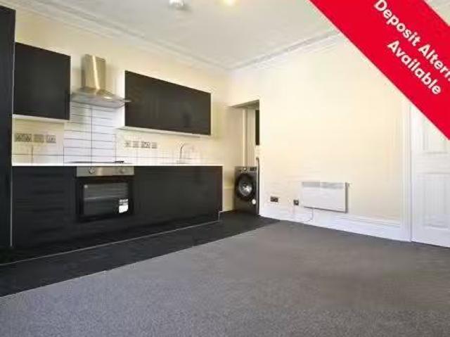 2+ bedroom maisonette to rent in Whiteladies Road, Bristol, So.