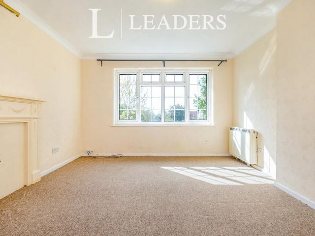 2 bedroom maisonette to rent St. Lawrence Court, St. Lawrence Avenue, Worthing, BN14