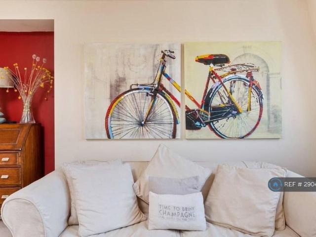 2 bedroom maisonette to rent