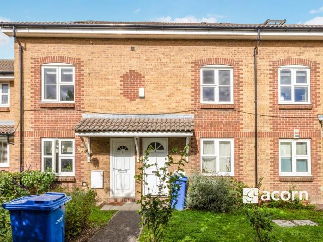 2 bedroom maisonette to rent