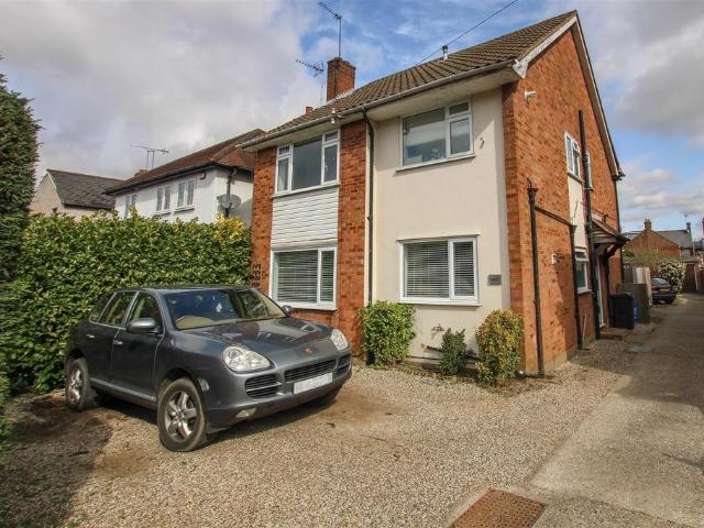 2 bedroom maisonette to rent