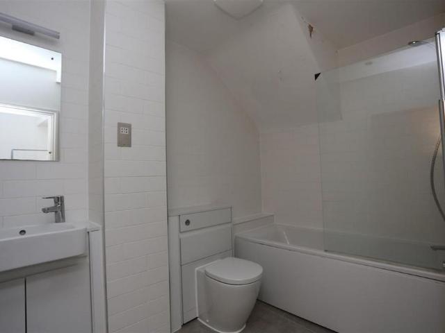 2 bedroom maisonette to rent