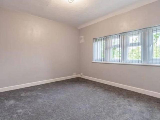 2 bedroom maisonette to rent