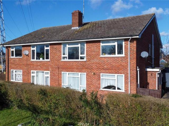 2 bedroom maisonette to rent