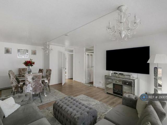 2 bedroom maisonette to rent
