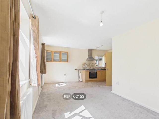 2 bedroom maisonette to rent