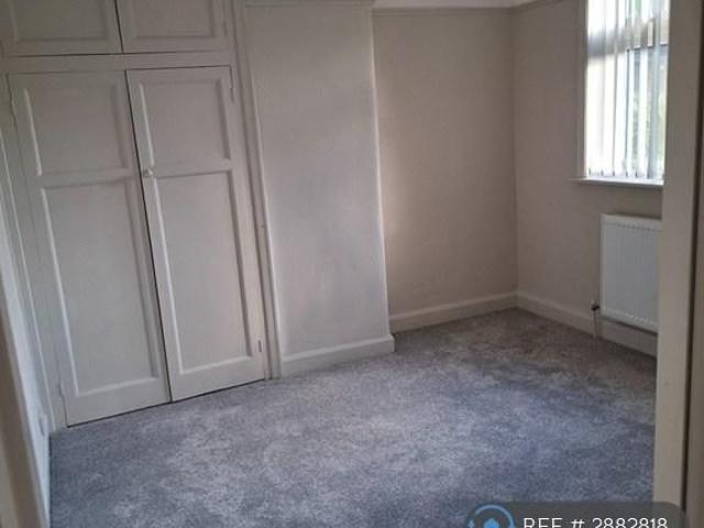 2 bedroom maisonette to rent