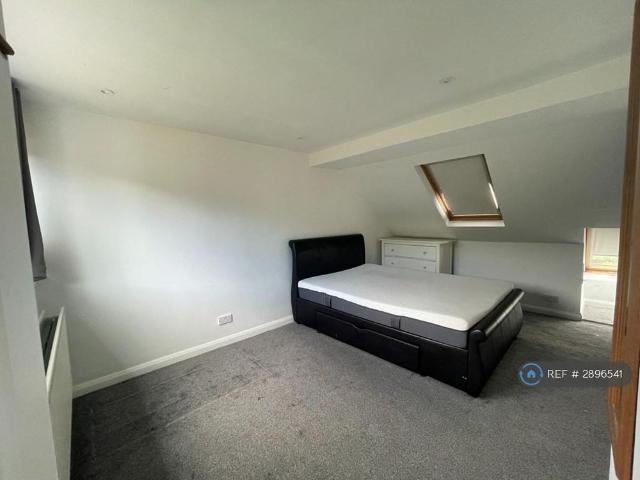 2 bedroom maisonette to rent