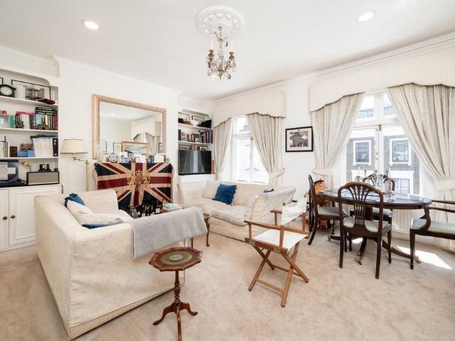 2 bedroom maisonette to rent