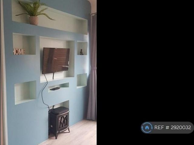 2 bedroom maisonette to rent