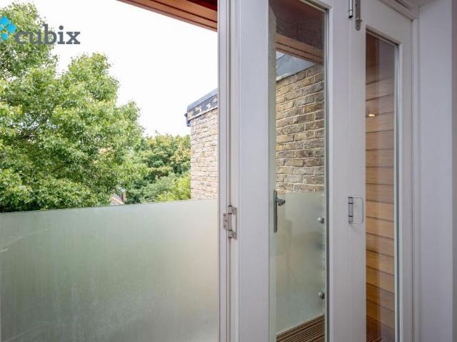 2 bedroom maisonette to rent