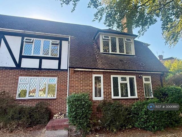 2 bedroom maisonette to rent