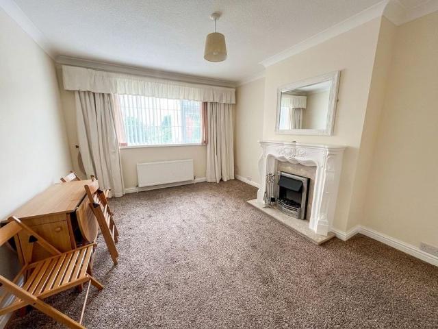 2 bedroom maisonette to rent