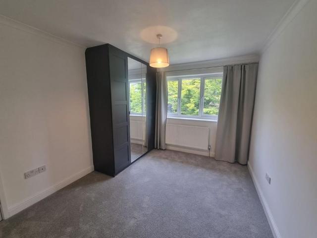 2 bedroom maisonette to rent