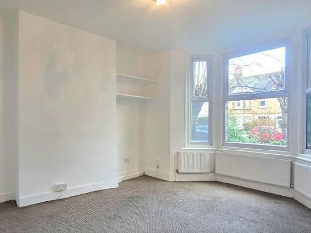 2 bedroom maisonette to rent