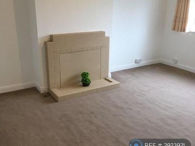 2 bedroom maisonette to rent