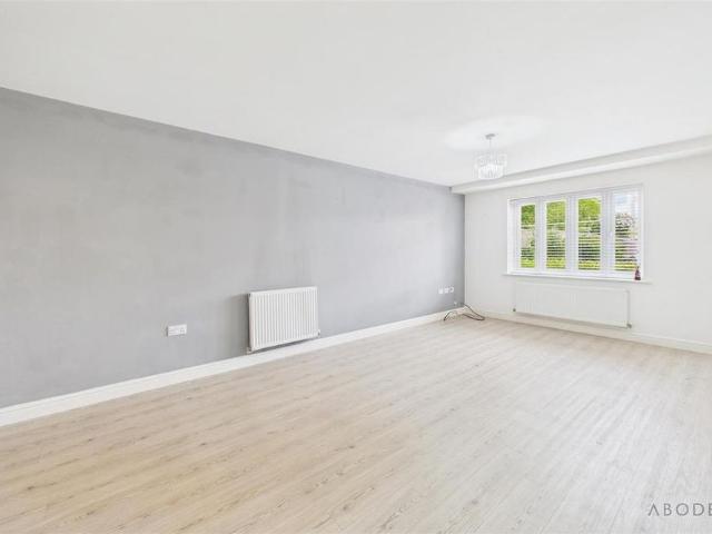 2 bedroom maisonette to rent