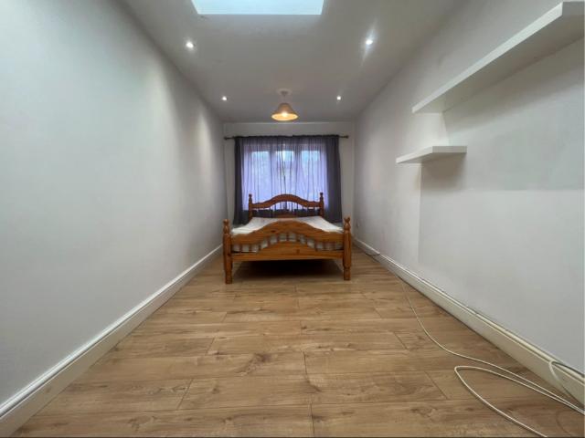 2 bedroom maisonette to rent