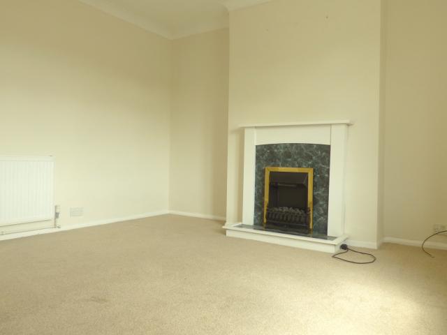 2 bedroom maisonette to rent