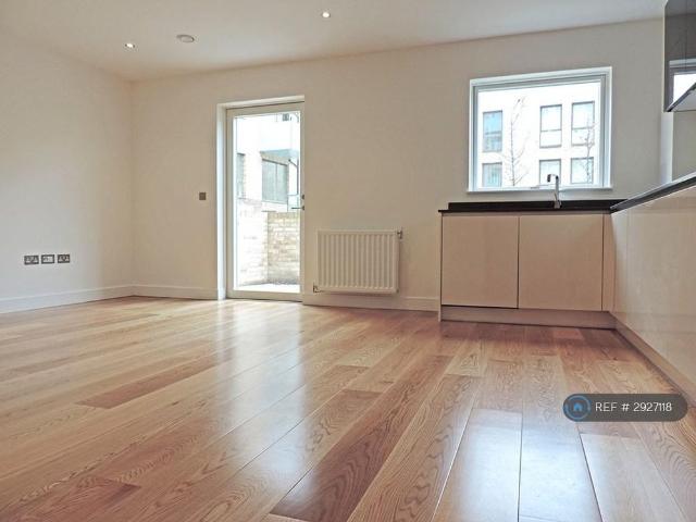 2 bedroom maisonette to rent