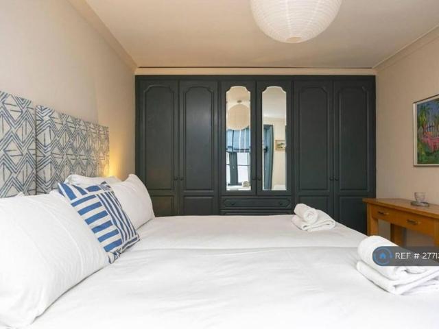 2 bedroom maisonette to rent