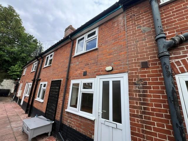 2 bedroom maisonette to rent