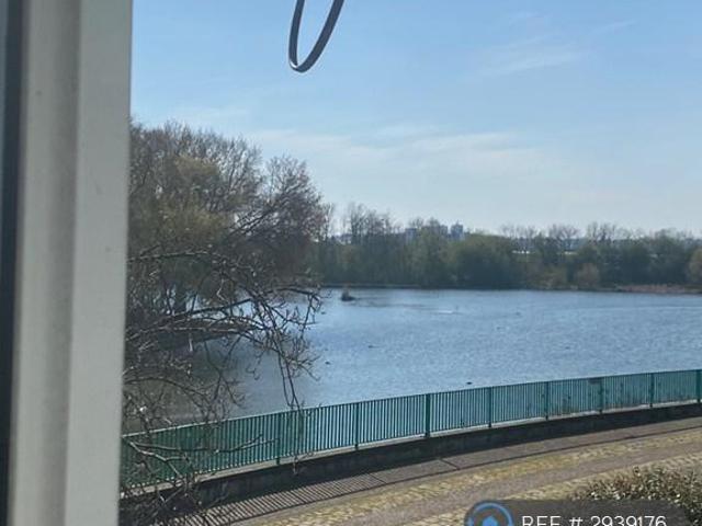 2 bedroom maisonette to rent