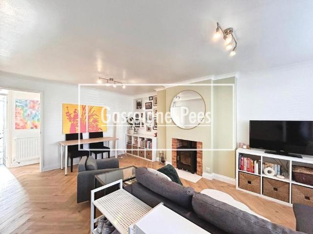2 bedroom maisonette to rent