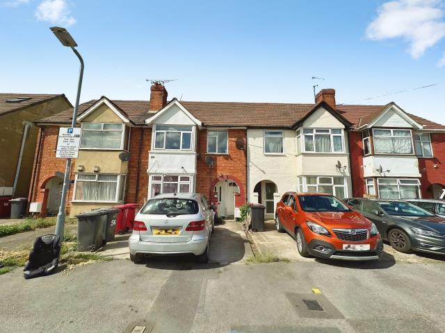 2 bedroom maisonette to rent