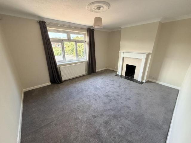 2 bedroom maisonette to rent