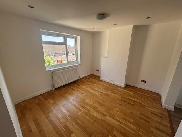 2 bedroom maisonette to rent