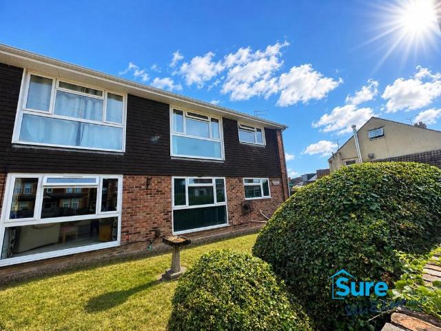 2 bedroom maisonette to rent