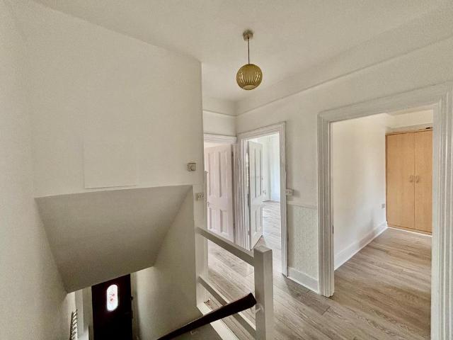 2 bedroom maisonette to rent