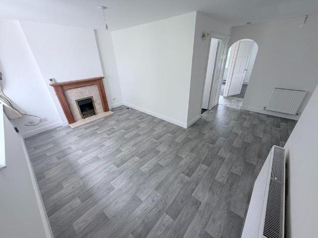 2 bedroom maisonette to rent