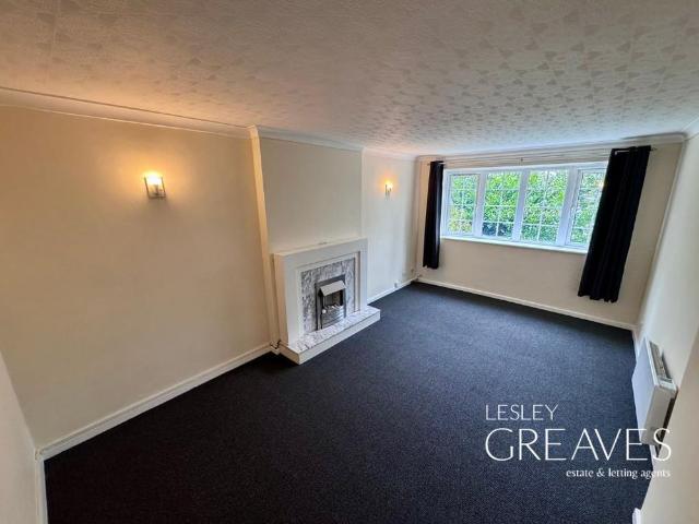 2 bedroom maisonette to rent