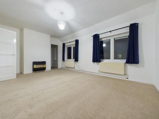 2 bedroom maisonette to rent