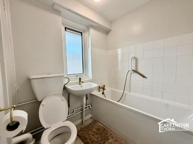 2 bedroom maisonette to rent