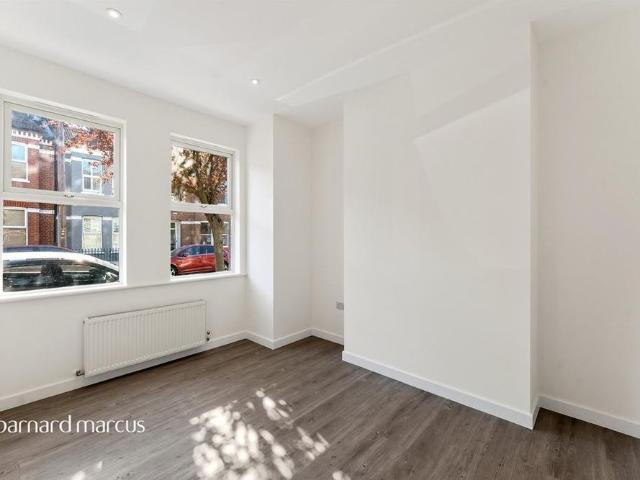 2 bedroom maisonette to rent