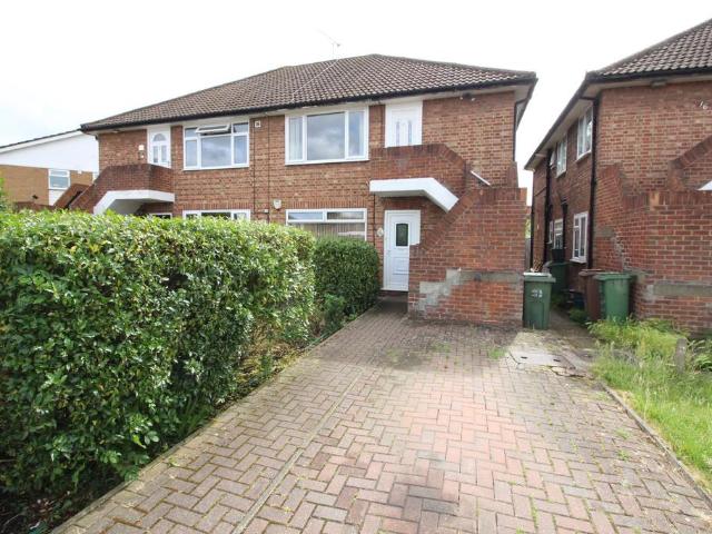 2 bedroom maisonette to rent