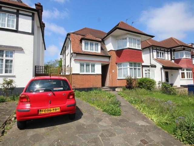 2 bedroom maisonette to rent