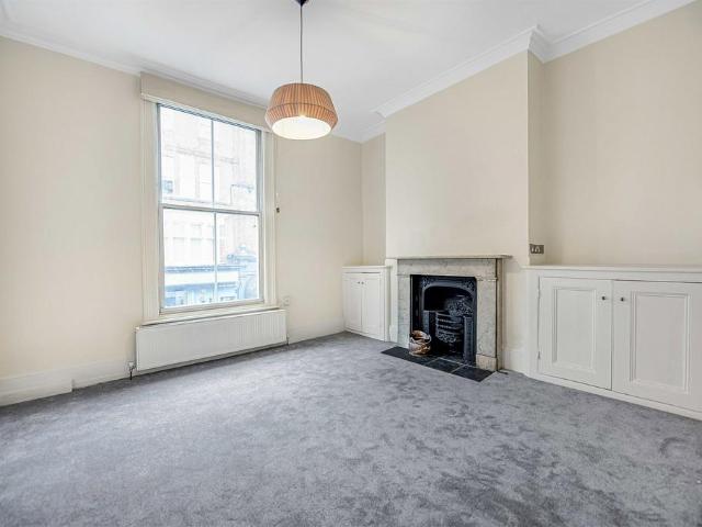 2 bedroom maisonette to rent