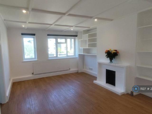 2 bedroom maisonette to rent